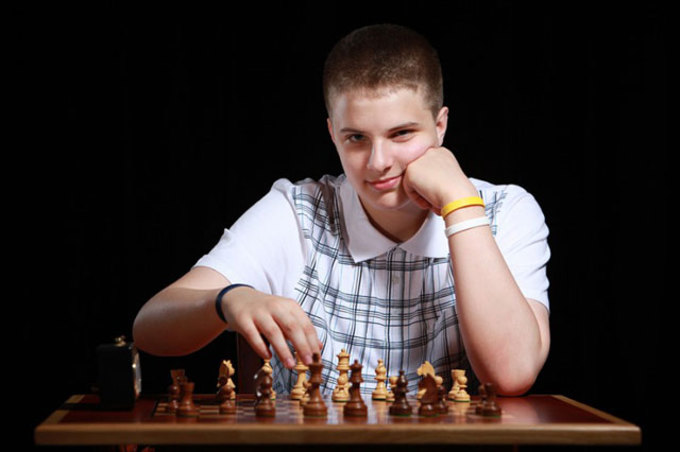 FRISSS.hu ...minden Szombathelyről és környékéről / Sakk-matt: Rapport ...