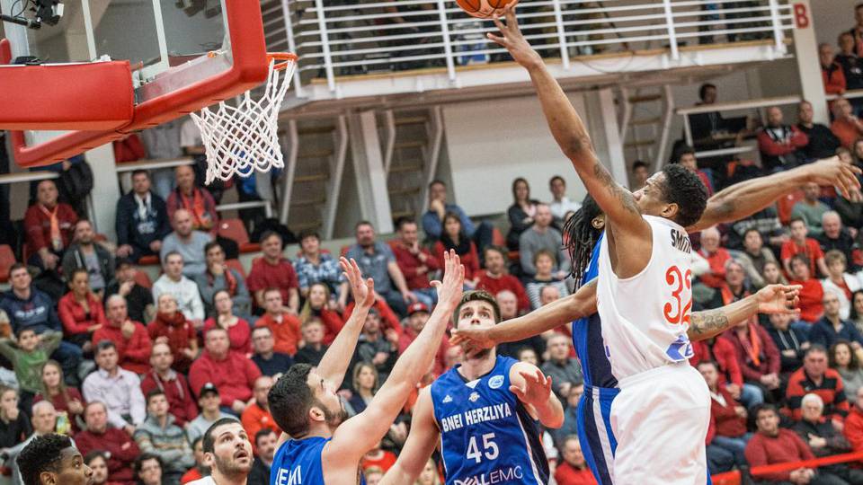 FRISSS.hu ...minden Szombathelyről és környékéről / Marquis Wright ...