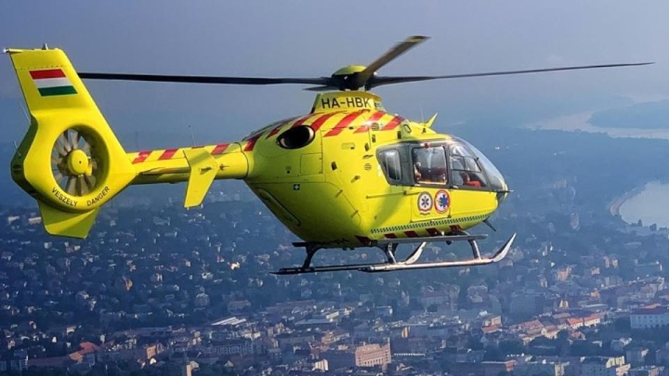 FRISSS.hu ...minden Szombathelyről és környékéről / Mentőhelikopter ...