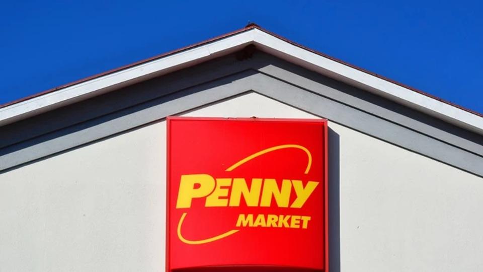 FRISSS huminden Szombathelyr l s K rny k r l Reag lt A Penny A FRISSS huminden Szombathelyr l s K rny k r l Reag lt A Penny A