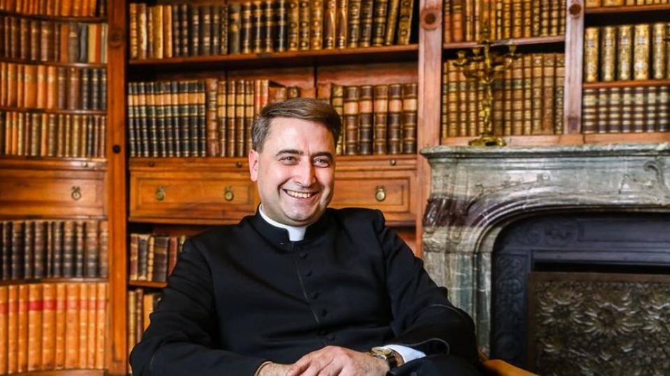 FRISSS.hu ...minden Szombathelyről és környékéről / Szentmisén köszön ...